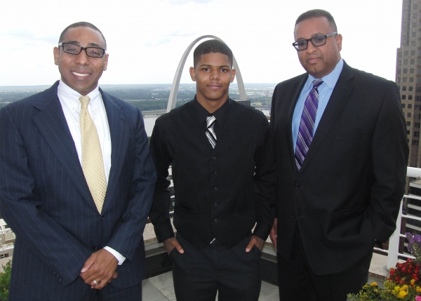 Lewis Rice Contributes to Washington University BLSA Scholarship